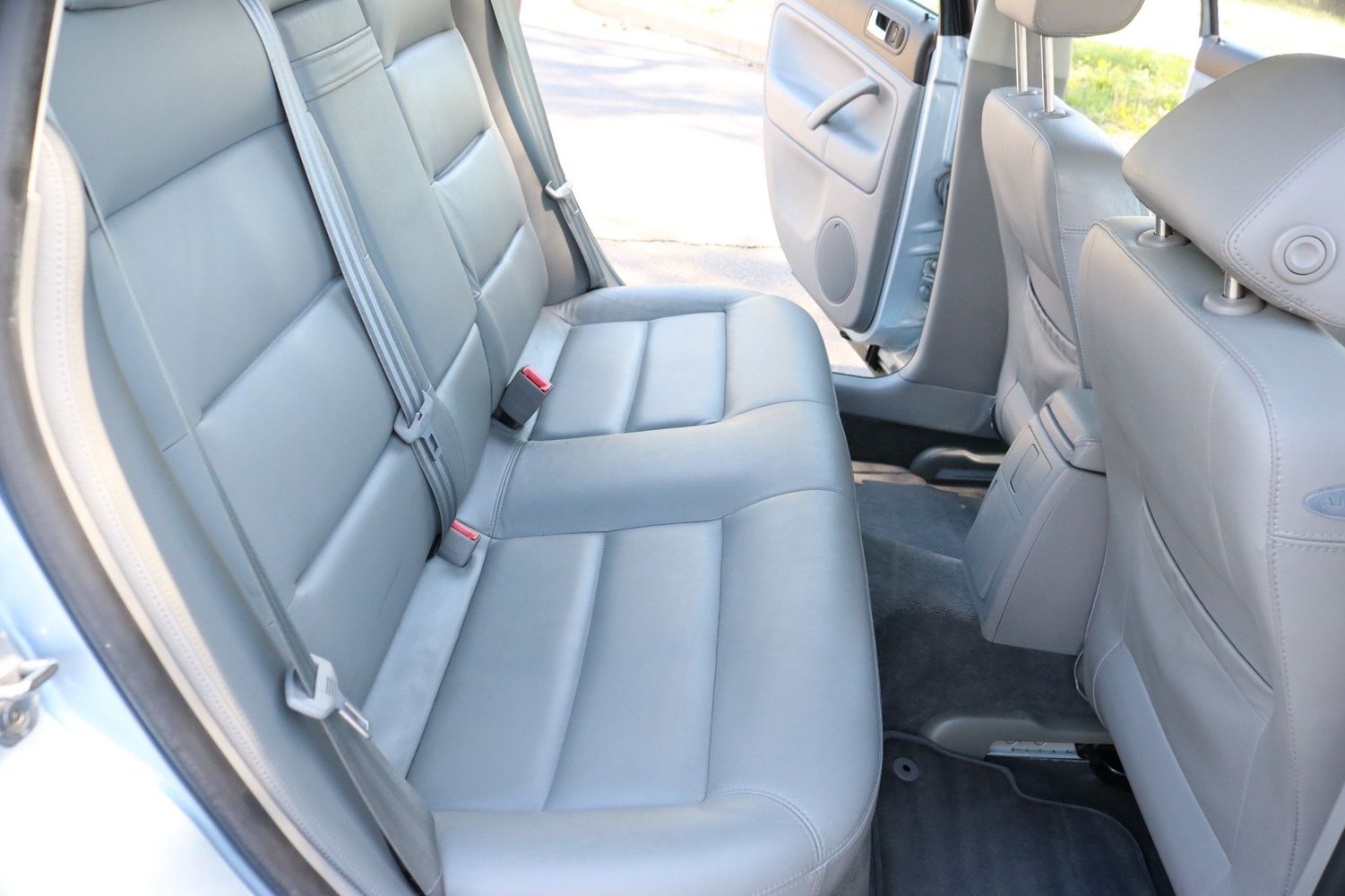 2001 Volkswagen Passat GLS 1.8T | Victory Motors of Colorado
