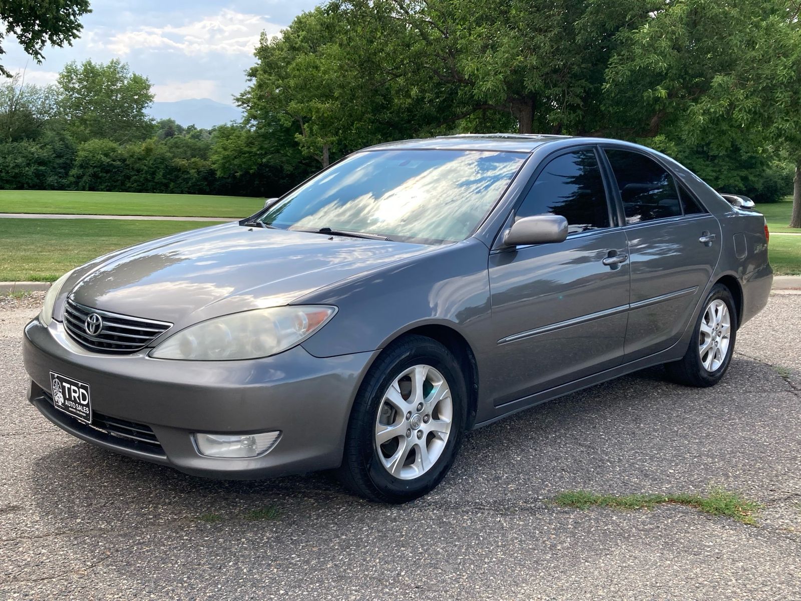 2005 Toyota Camry XLE V6 | TRD Auto Sales LLC