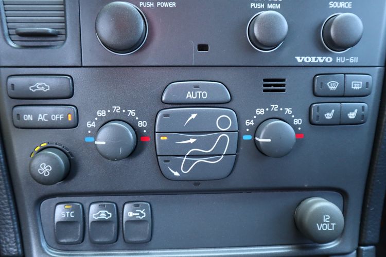 2000 Volvo S80 T6 | Victory Motors of Colorado