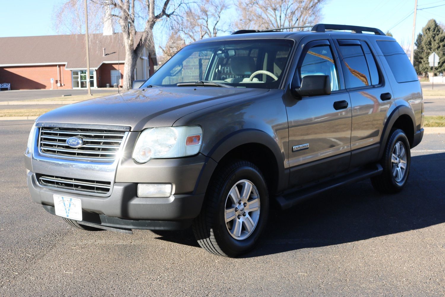 2006 Ford Explorer XLT | Victory Motors of Colorado