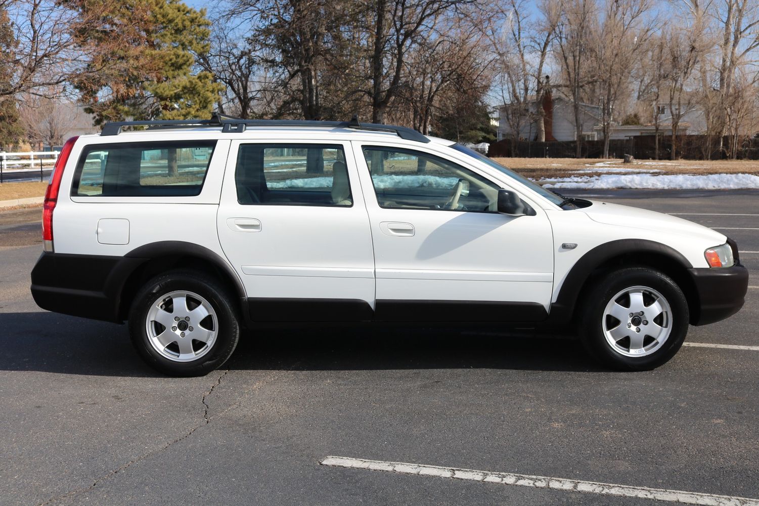 2002 Volvo XC-70 AWD | Victory Motors of Colorado