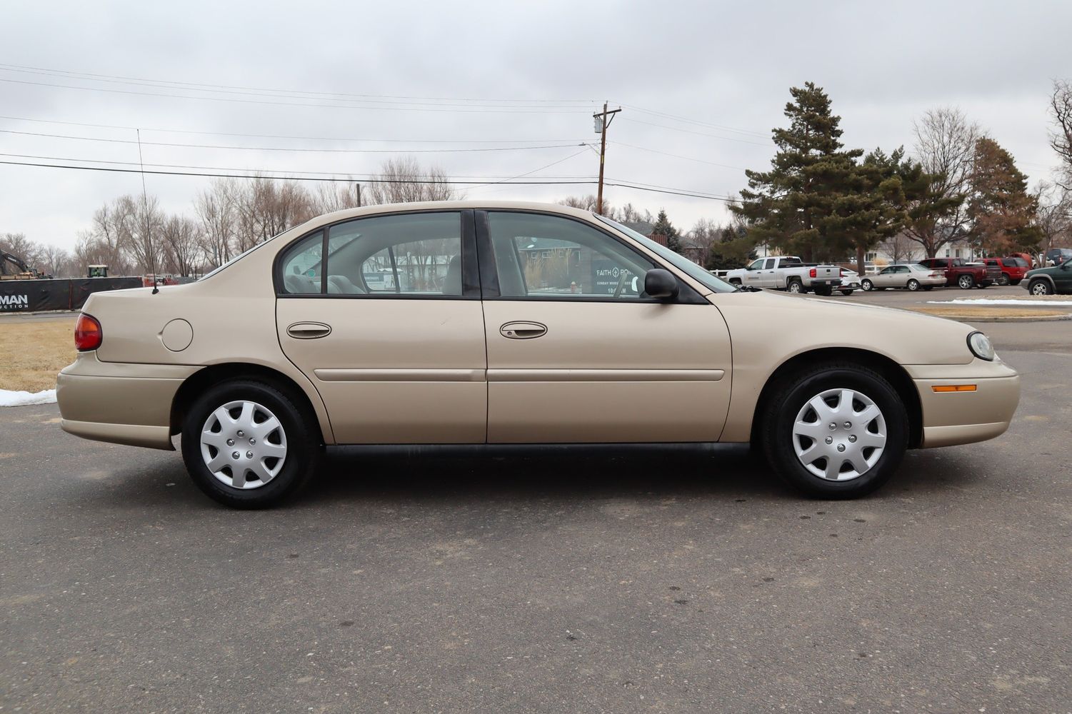 2004 Chevrolet Classic Base | Victory Motors of Colorado