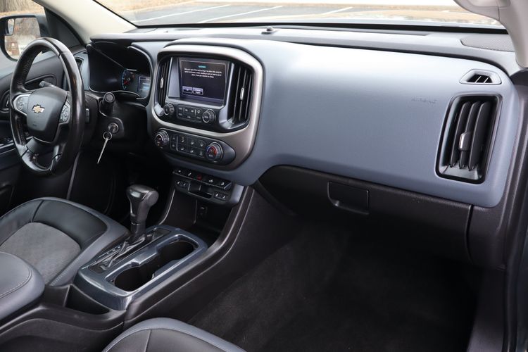 2017 Chevrolet Colorado Z71 | Victory Motors of Colorado