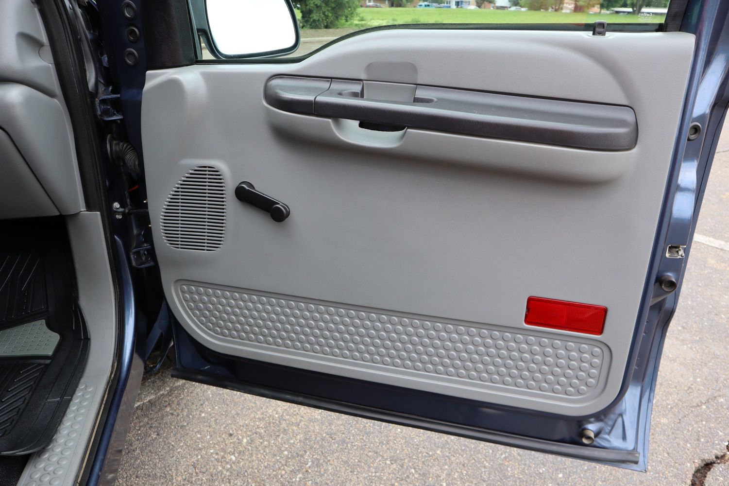 2006 Ford F-250 Super Duty XL | Victory Motors of Colorado