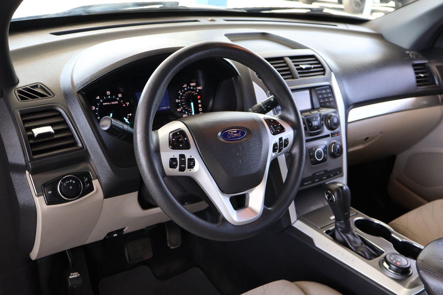 2015 Ford Explorer Base | Victory Motors of Colorado