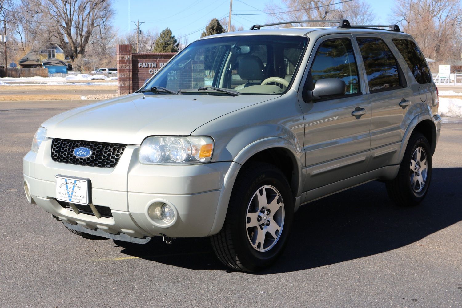 2005 Ford Escape Limited | Victory Motors of Colorado