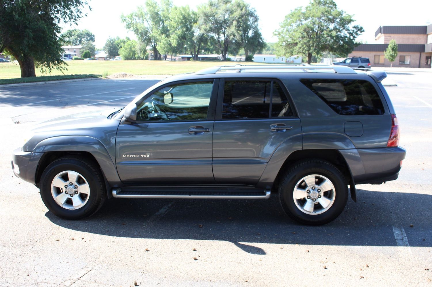 2004 Toyota 4Runner Limited | Victory Motors of Colorado
