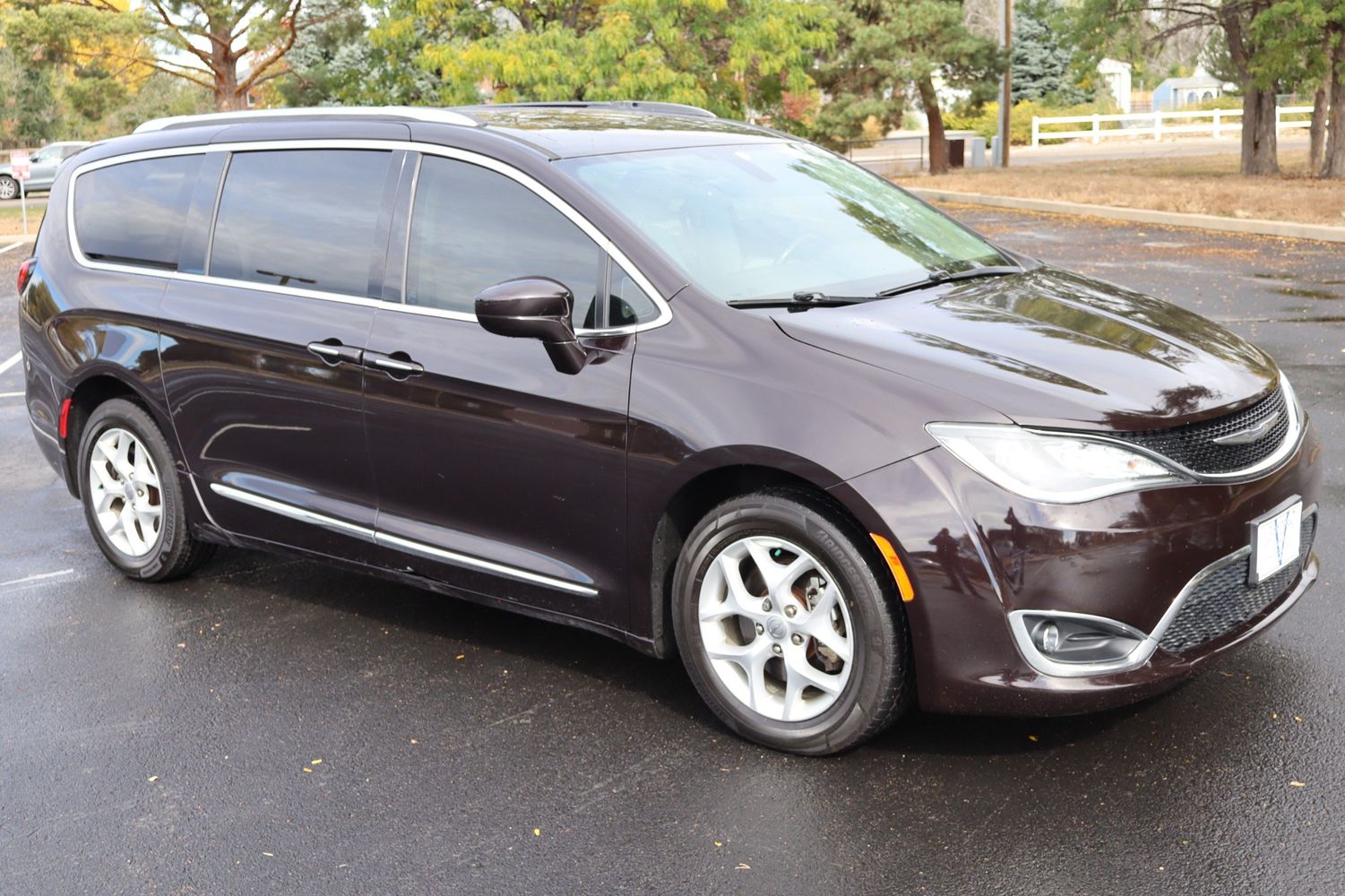 2017 Chrysler Pacifica Touring-L Plus | Victory Motors of Colorado