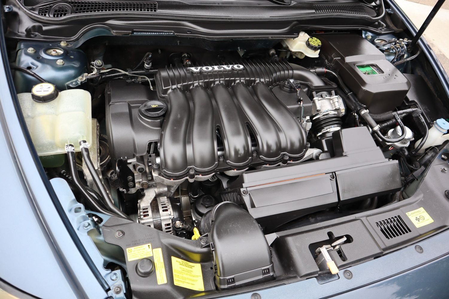 2006 Volvo S40 2.4i | Victory Motors of Colorado