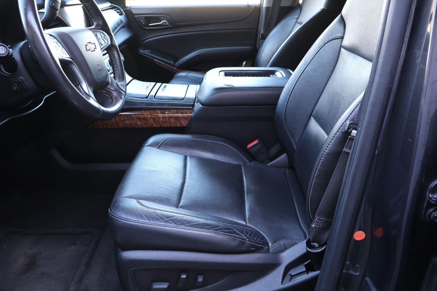 2016 Chevrolet Suburban LTZ | Victory Motors of Colorado