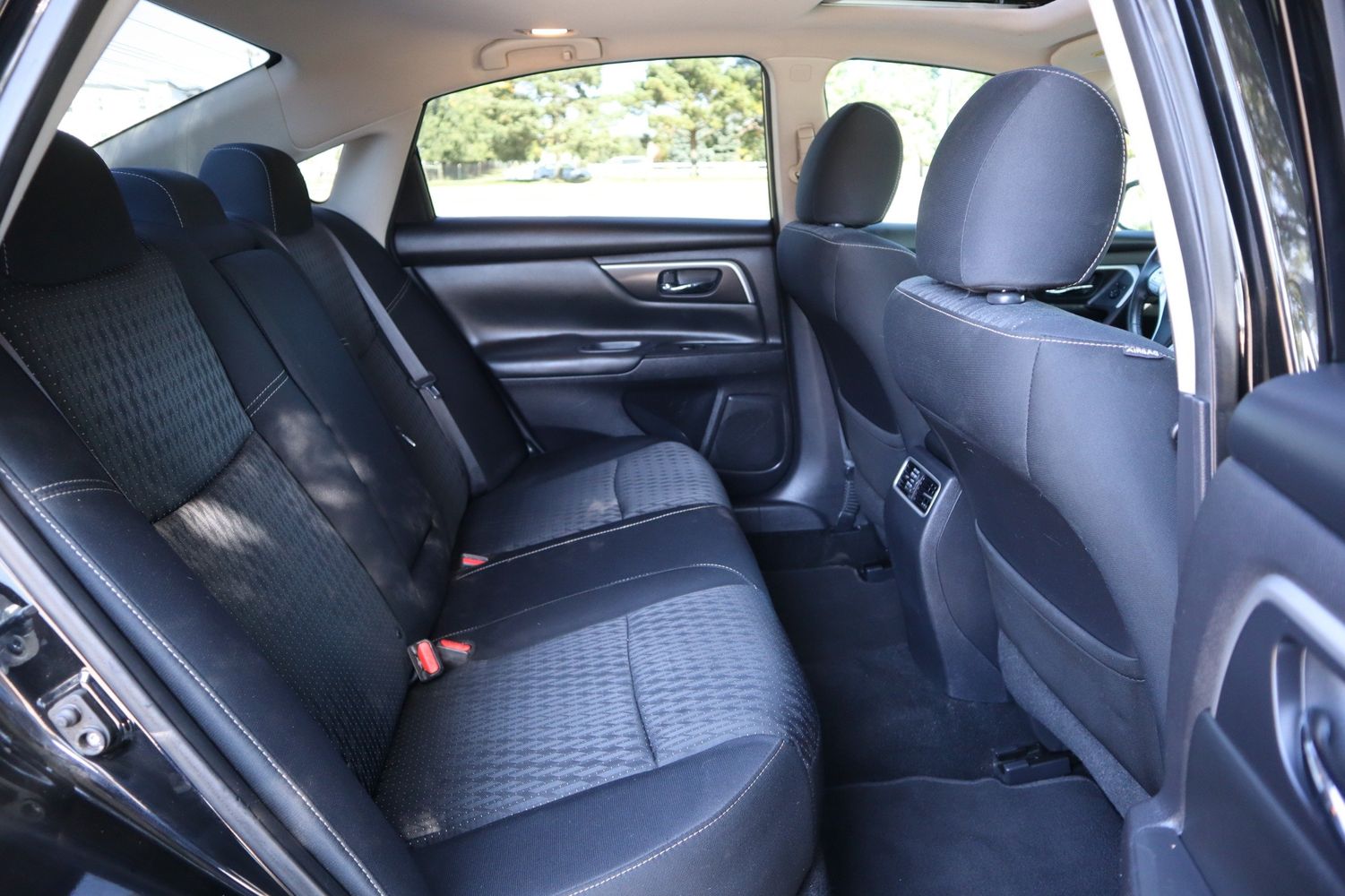 2016 Nissan Altima 2.5 S | Victory Motors of Colorado