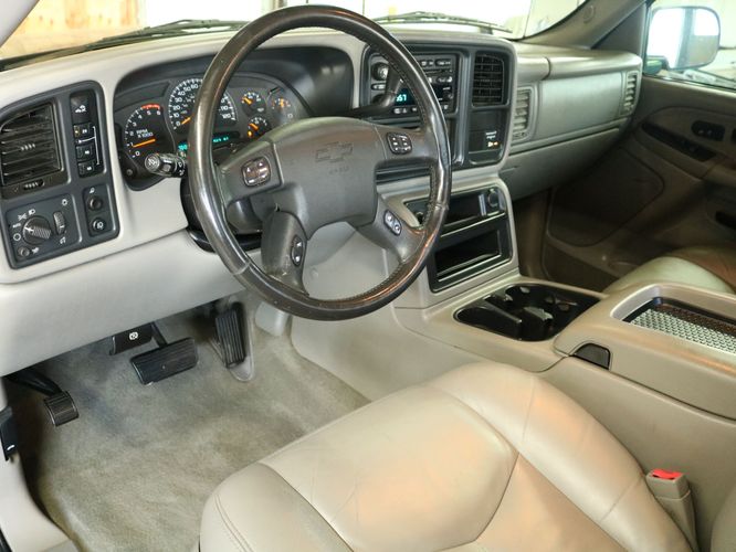 2003 Chevrolet Silverado 2500HD | Victory Motors of Colorado