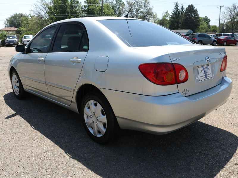 2003 Toyota Corolla Photos