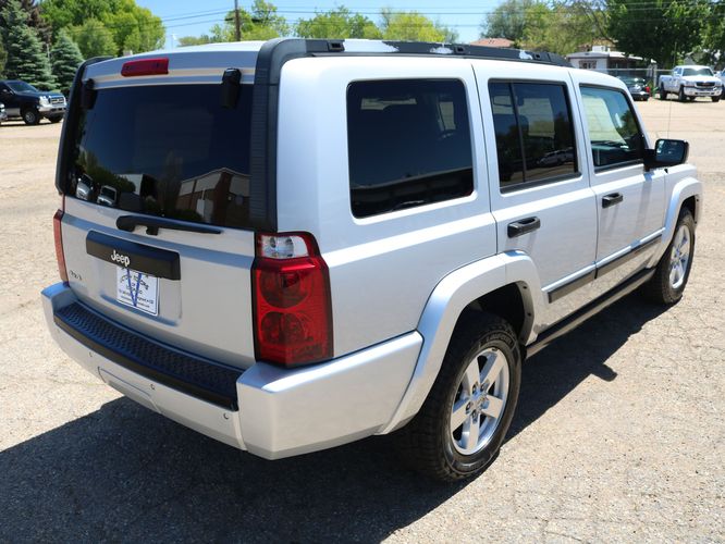 2006 Jeep Commander Base | Victory Motors of Colorado