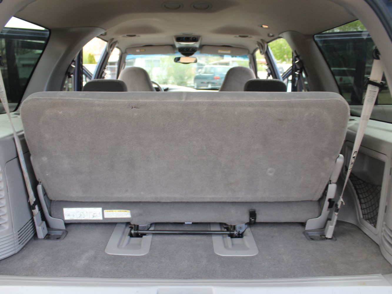 2000 Ford Expedition XLT | Victory Motors of Colorado