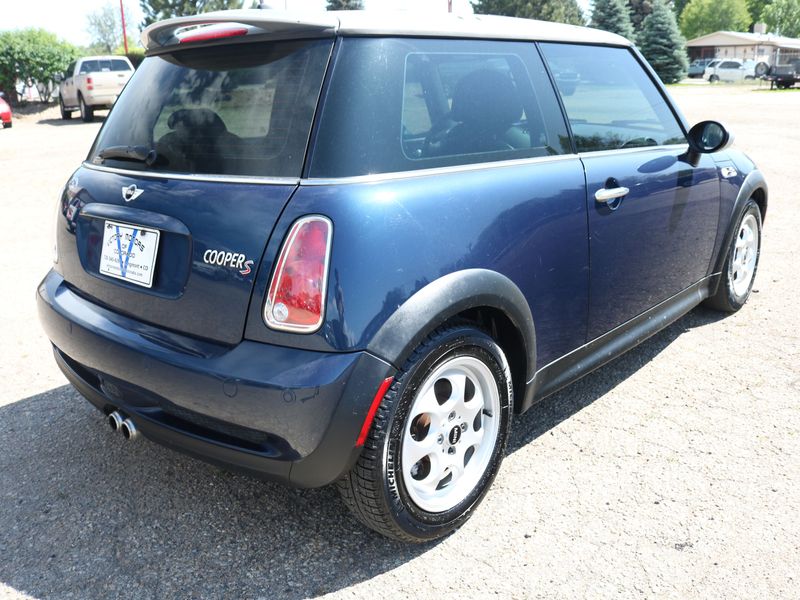 2006 MINI Cooper Photos