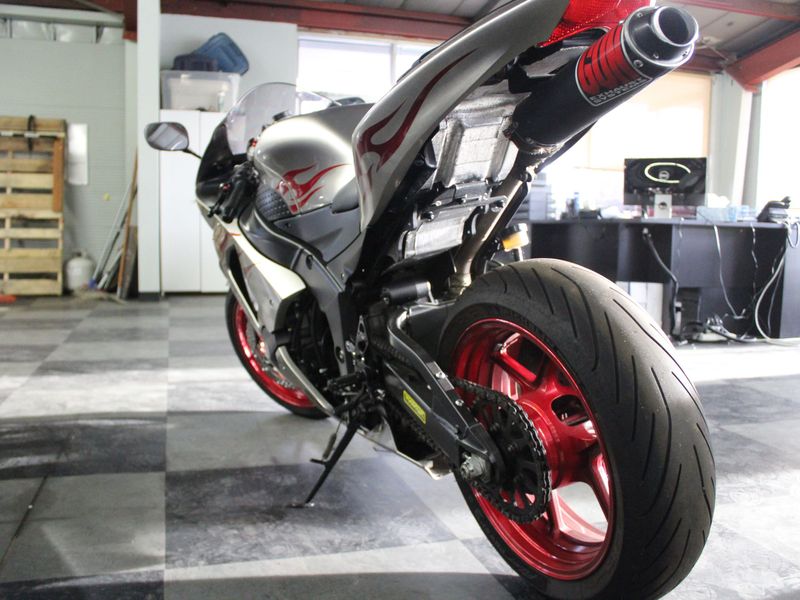 2006 Kawasaki ZX6R Photos