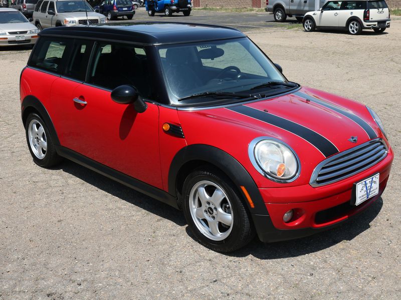 2009 MINI Cooper Clubman Photos