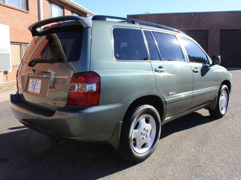 2006 Toyota Highlander Photos