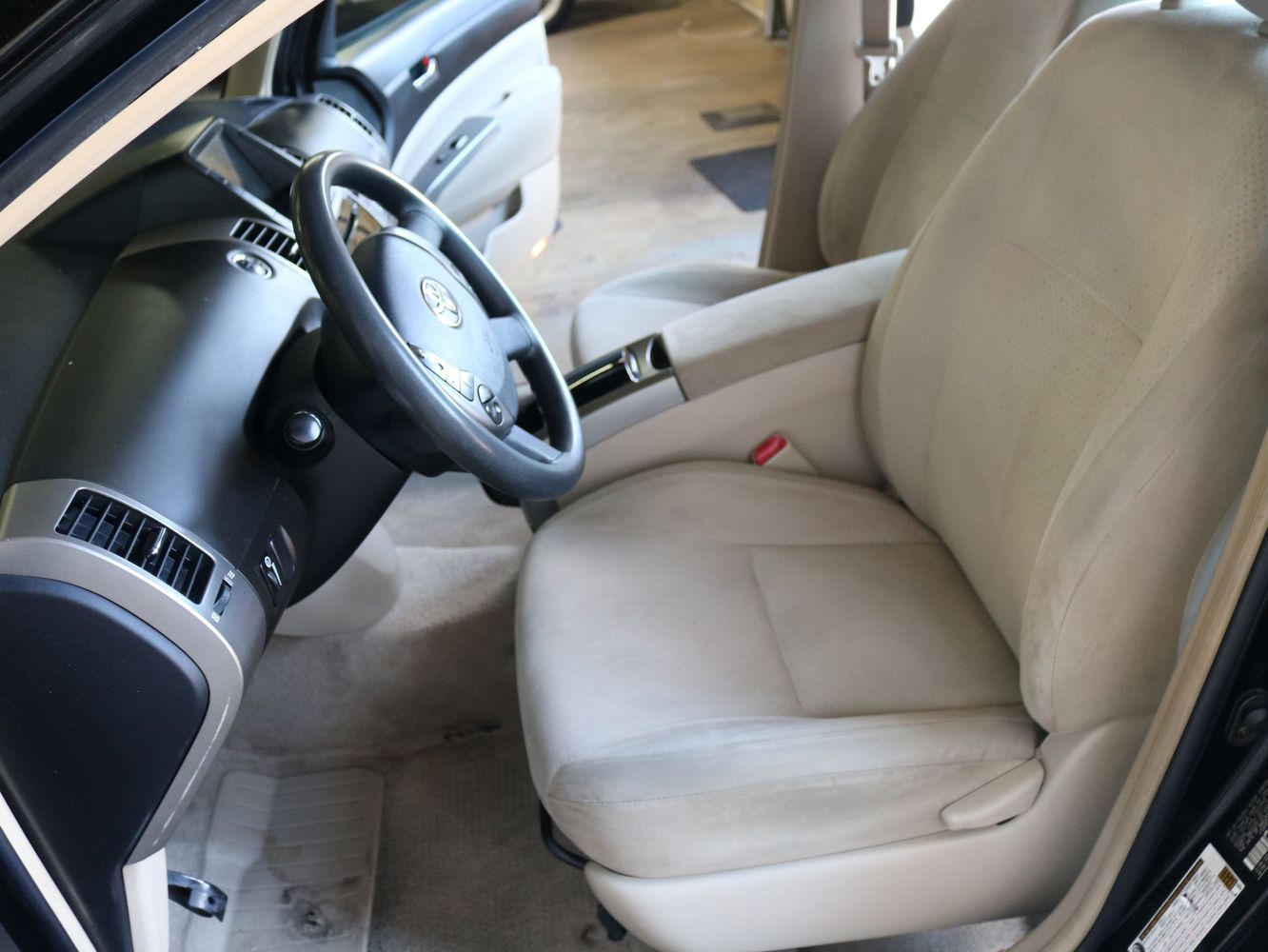 2005 Toyota Prius Hyrbid | Victory Motors of Colorado