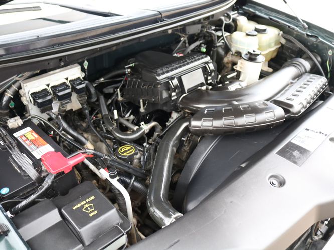2005 Ford F-150 XLT | Victory Motors of Colorado