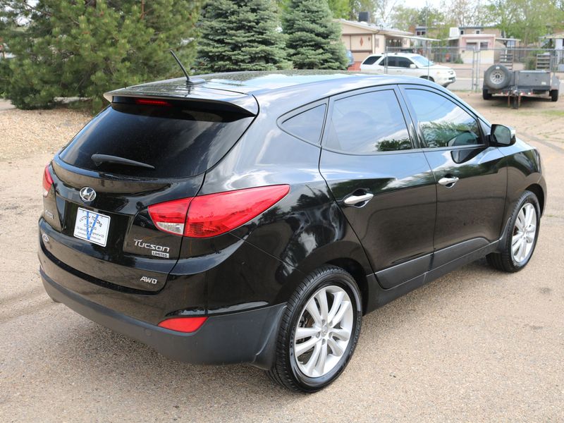 2013 Hyundai Tucson Photos