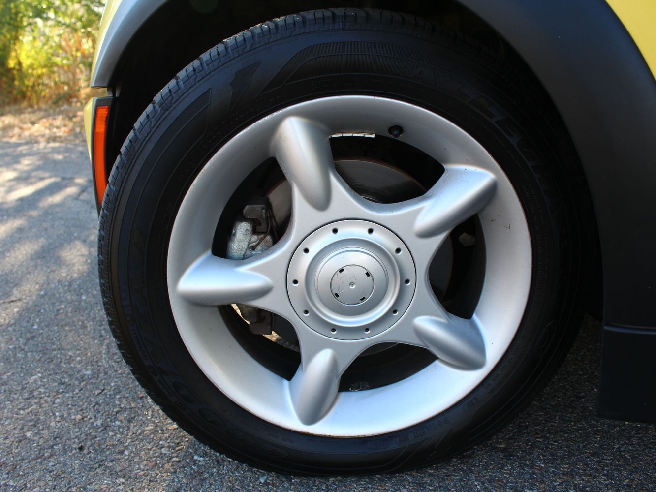 2002 MINI Cooper Base | Victory Motors of Colorado