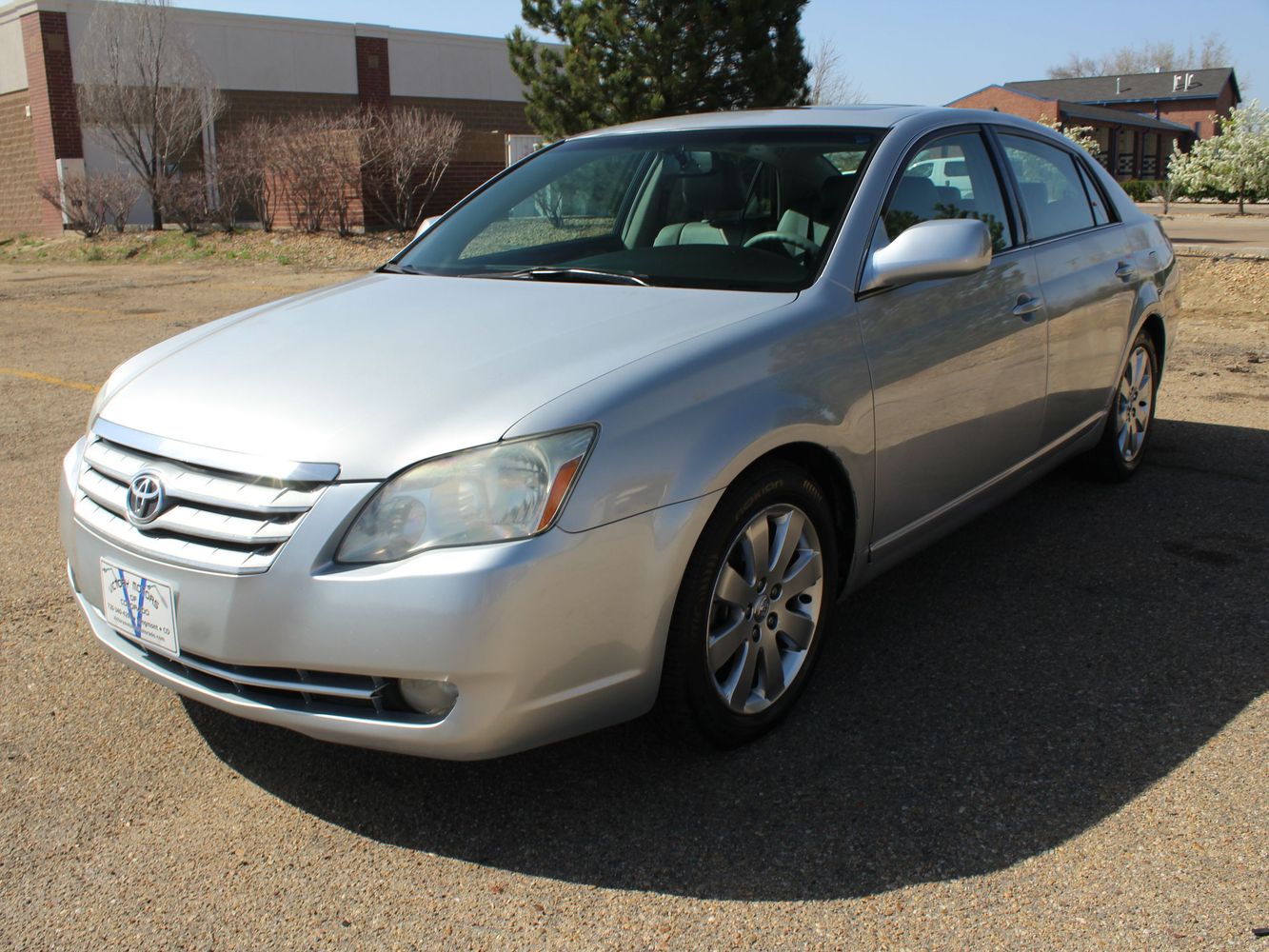2006 Toyota Avalon XLS | Victory Motors of Colorado