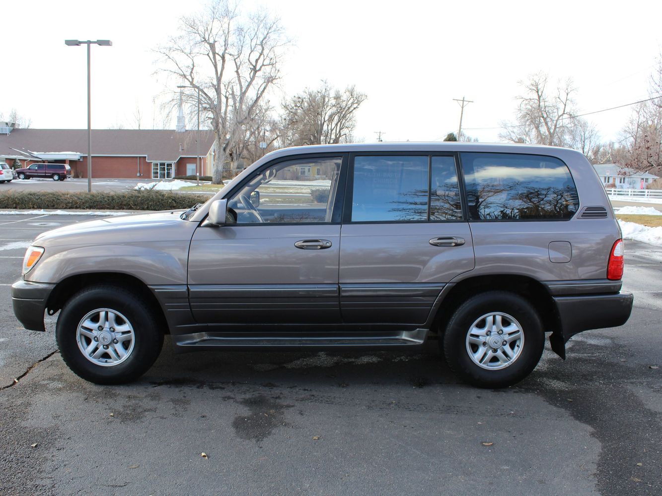 1998 Lexus LX 470 | Victory Motors of Colorado