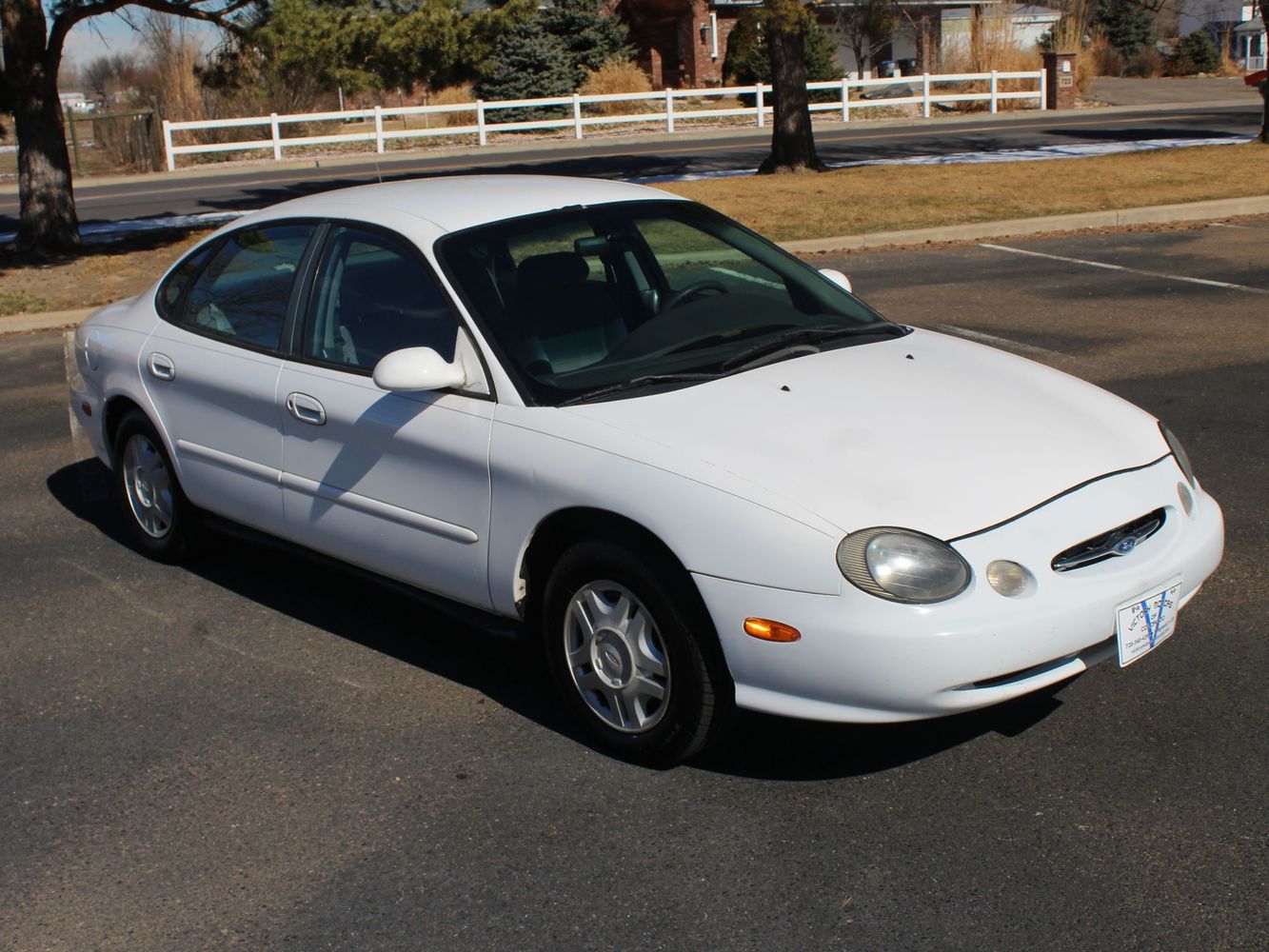 1999 Ford Taurus SE | Victory Motors of Colorado