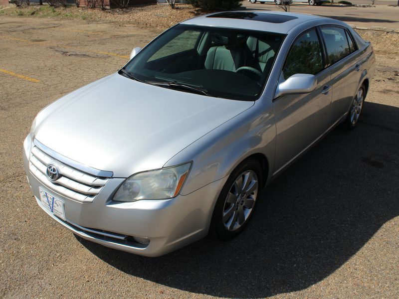 2006 Toyota Avalon Photos