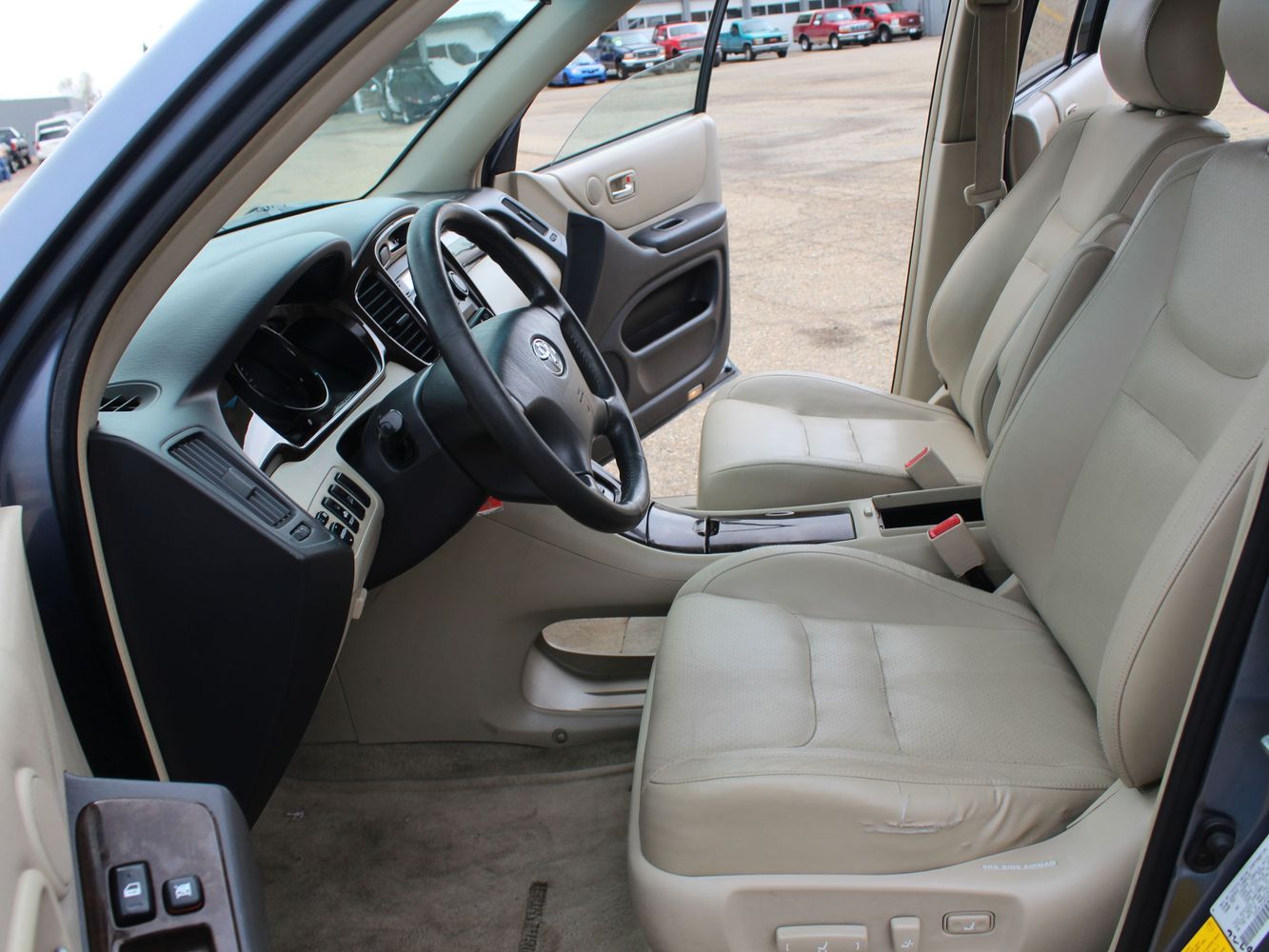 2003 Toyota Highlander Limited | Victory Motors of Colorado