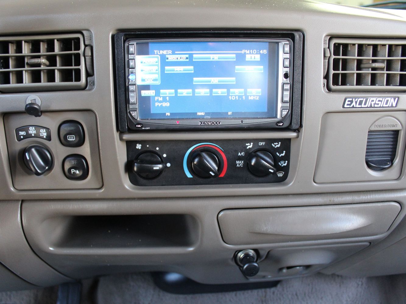 2001 Ford Excursion Limited | Victory Motors of Colorado