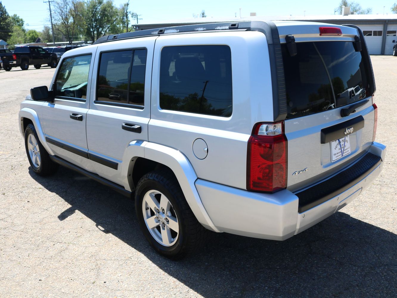 2006 Jeep Commander Base | Victory Motors of Colorado