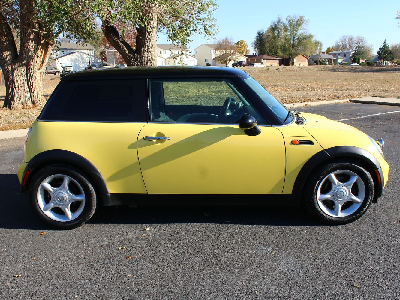 2002 MINI Cooper Base | Victory Motors of Colorado