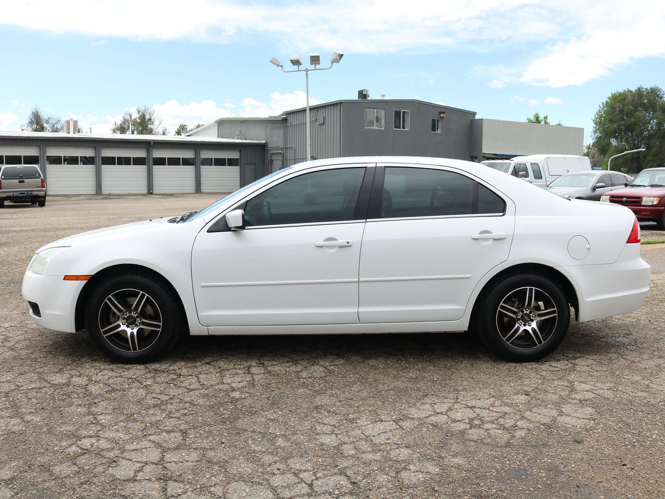 2006 Mercury Milan Base | Victory Motors of Colorado