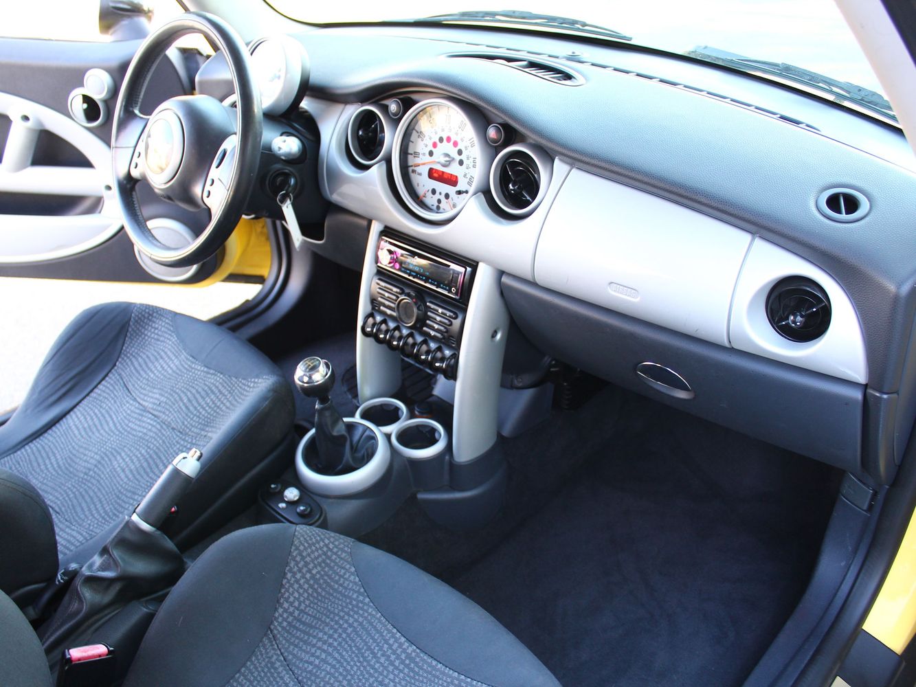 2002 MINI Cooper Base | Victory Motors of Colorado