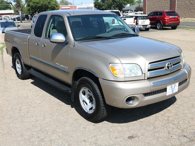 2005 Toyota Tundra Photos