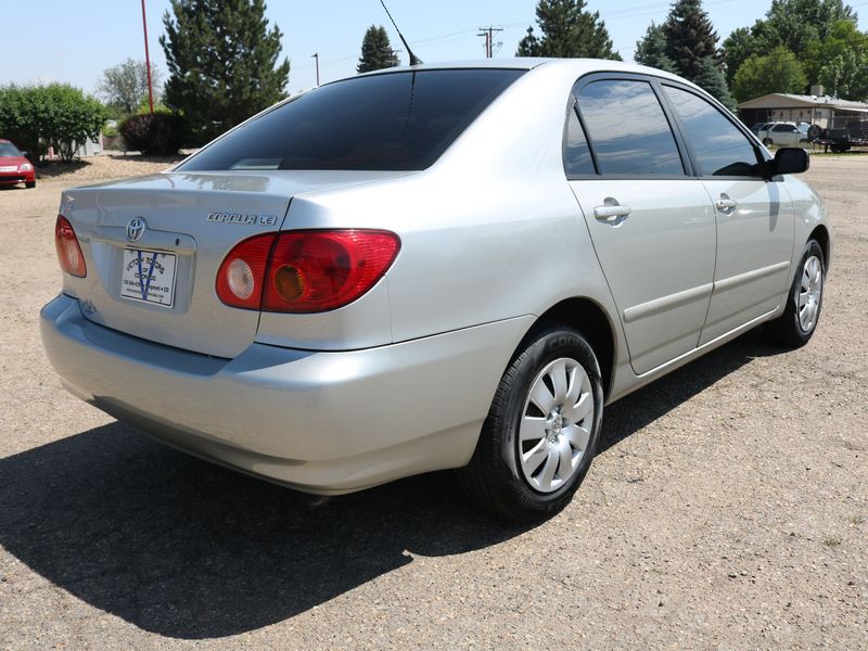 2003 Toyota Corolla Photos