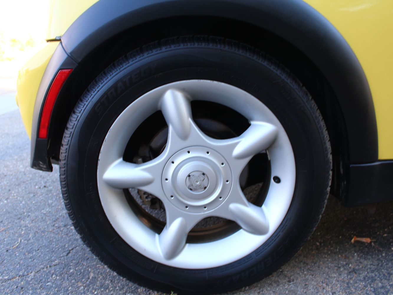 2002 MINI Cooper Base | Victory Motors of Colorado