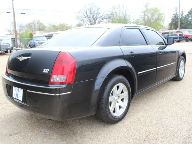 2006 Chrysler 300 Touring | Victory Motors of Colorado