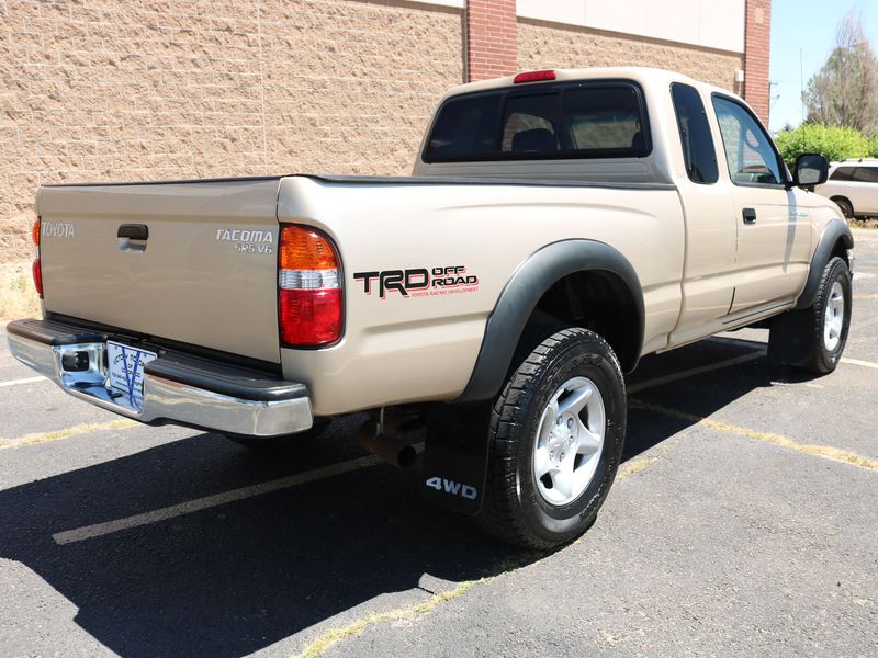 2002 Toyota Tacoma Photos