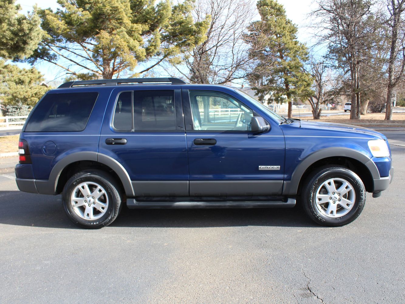 2006 Ford Explorer XLT | Victory Motors of Colorado