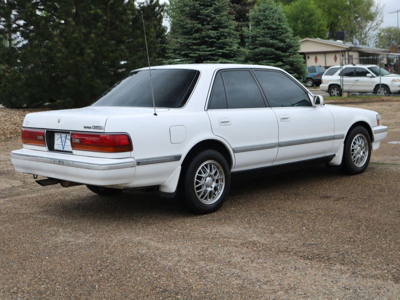 1992 Toyota Cressida Photos
