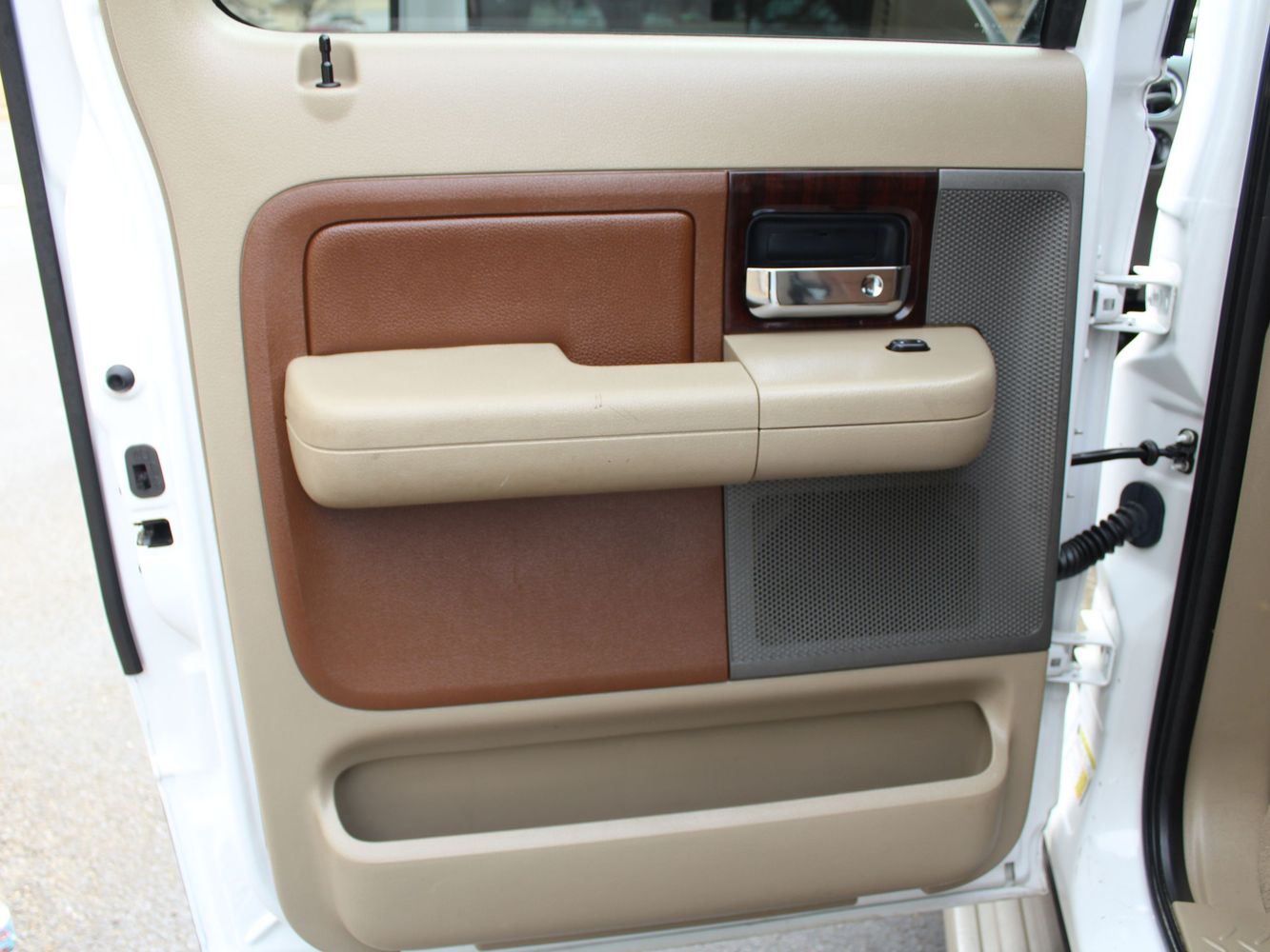 2006 Ford F-150 King Ranch | Victory Motors of Colorado