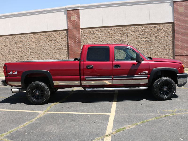 2005 Chevrolet Silverado 2500HD Photos