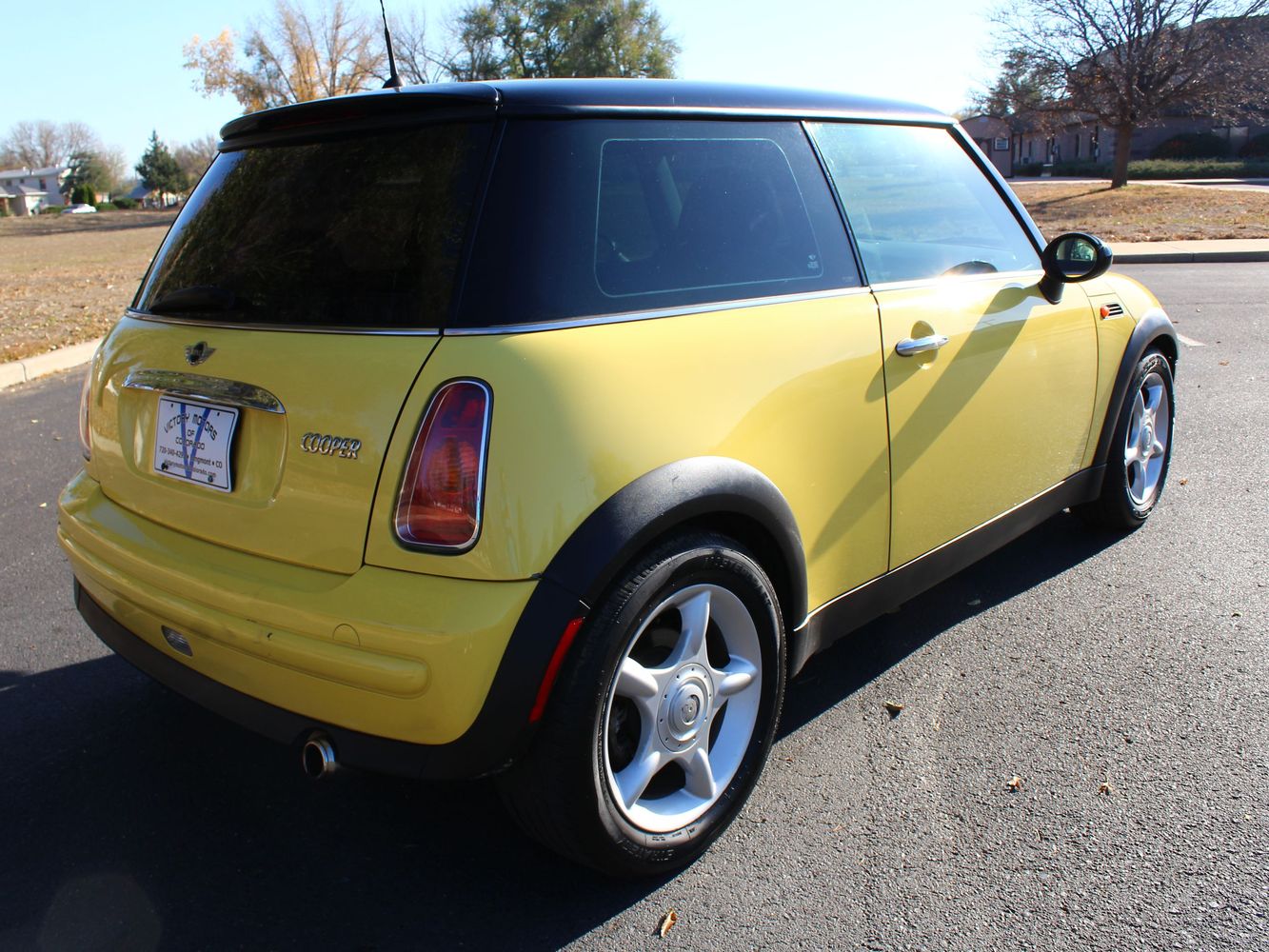 2002 MINI Cooper Base | Victory Motors of Colorado